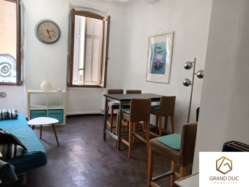 Appartement - 1er étage - 32 m2 - 2 pièces - 13002 Marseille-hektor1 ...